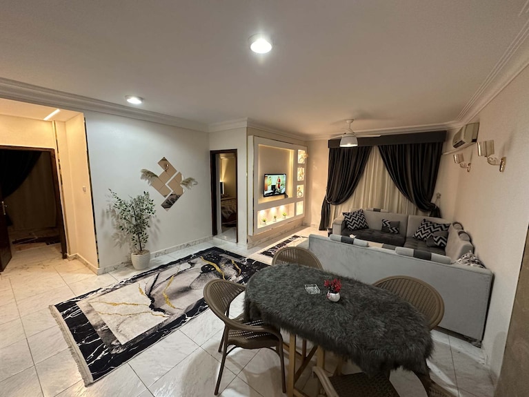 3 Bdr Apartment At The Historical Giza - الجيزة