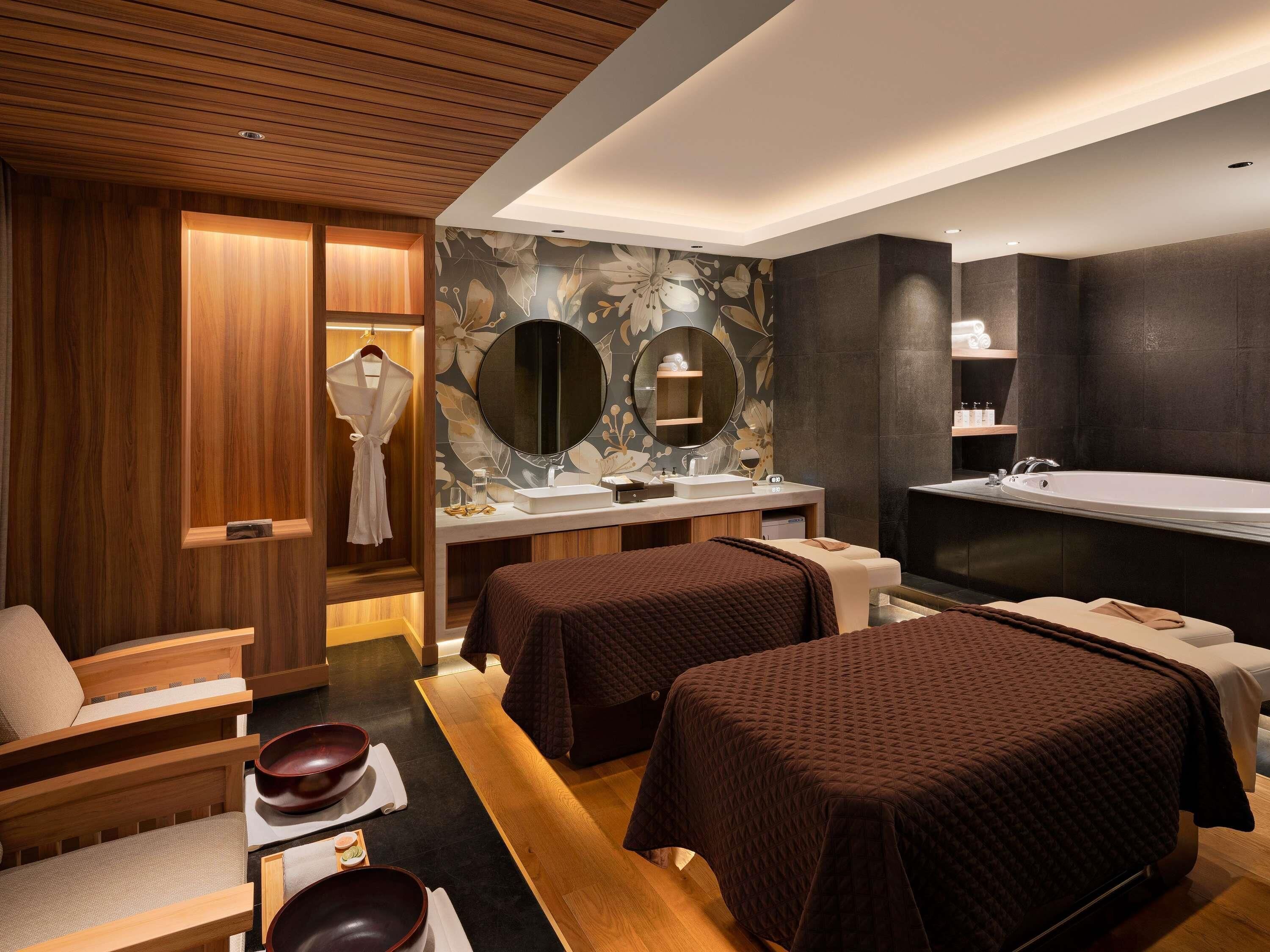 Sala(s) para tratamentos a casais, banho turco, tratamentos corporais 