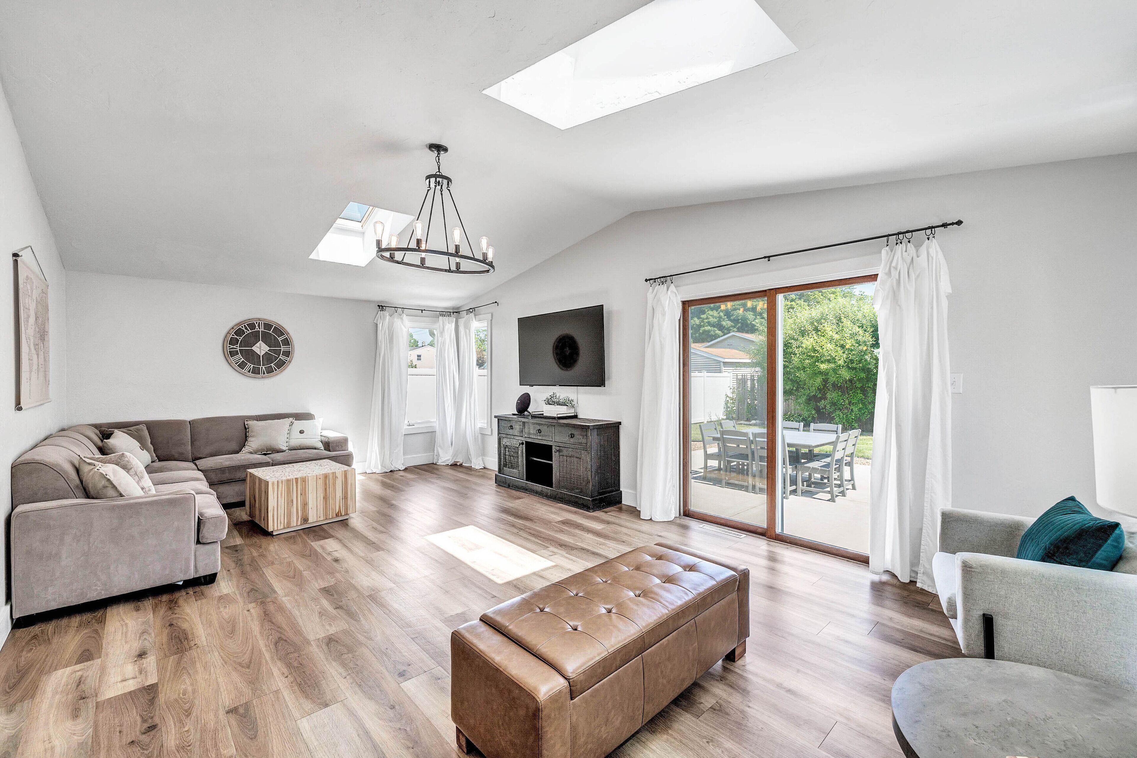 Ss2- Entertainment Garage, Big Groups, 12 Beds! Walking Distance To Lambeau And Titletown District! - 威斯康辛