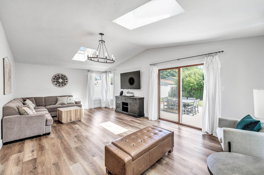 Ss2- Entertainment Garage, Big Groups, 12 Beds! Walking Distance To Lambeau And Titletown District! - 威斯康辛