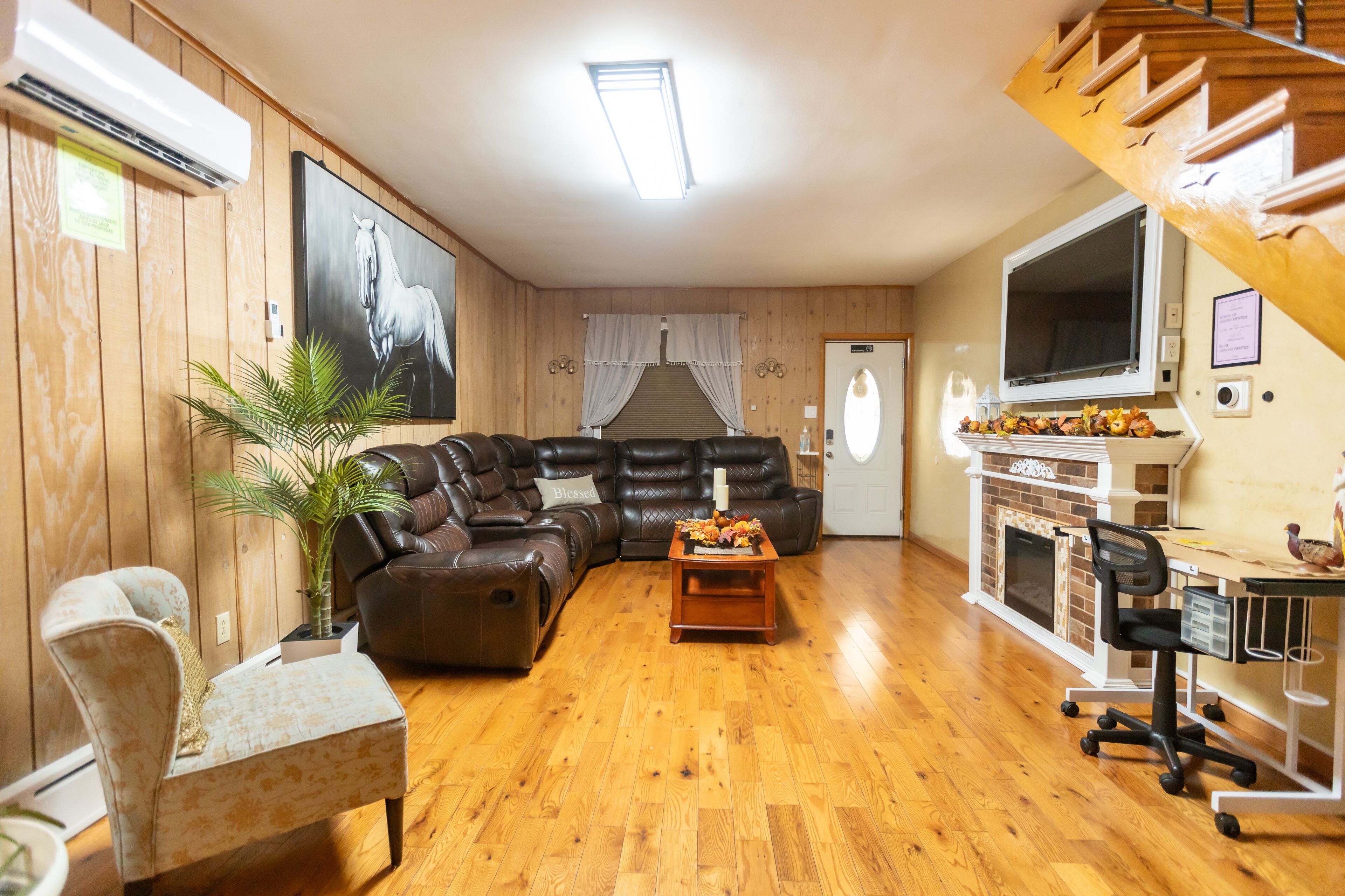 Experience Comfort Near Entertainment! 5-min Drive To Santander Arena - Reading, PA