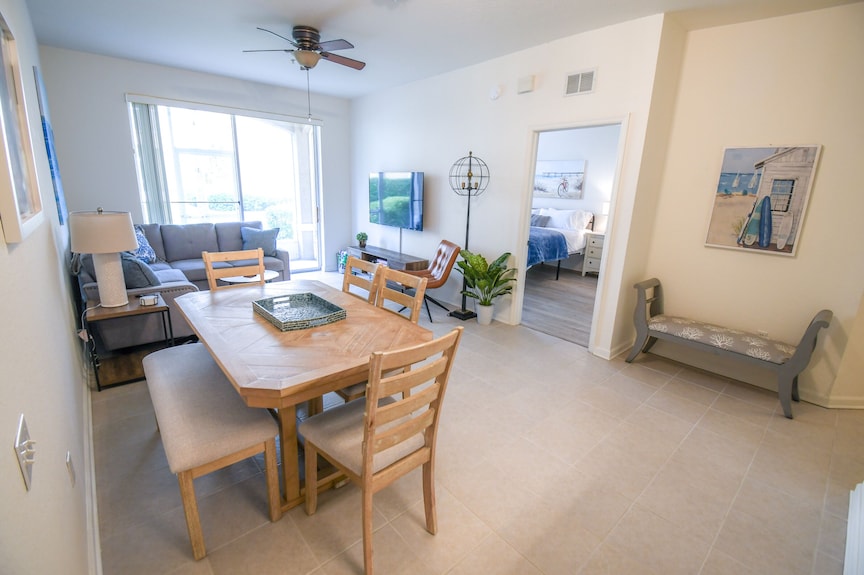 The Blue Flamingo! Ground Floor. Close To Disney! Updated 2024-2025! - 塞拉布雷遜