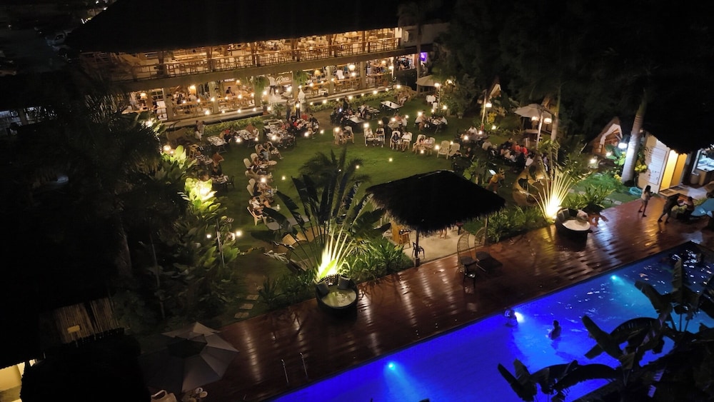 Reca Resort Philippines | Luxury Villas & Nature Retreat - Angeles