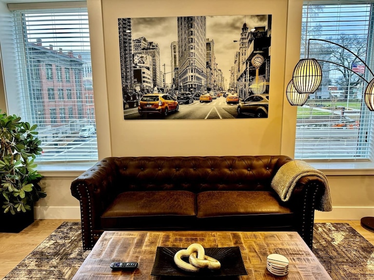 Downtown Luxe / Gated Parking - 채터누가