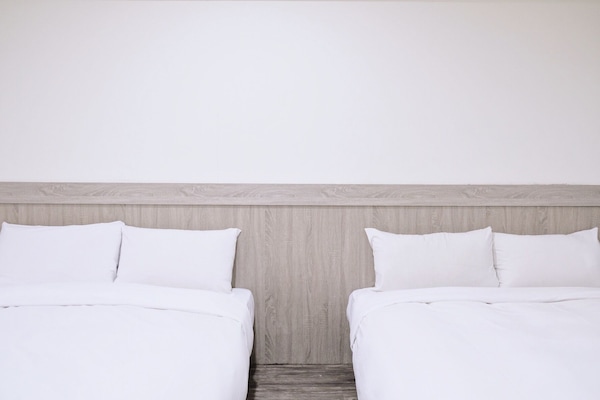 Quarto Quádruplo Familiar | Roupa hipoalergénica, quartos insonorizados, Wi-fi grátis