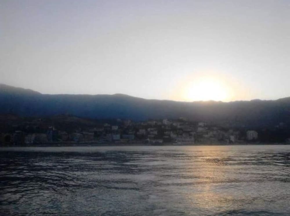 Stylish Room -5 Mi From The Beach!! - Himarë