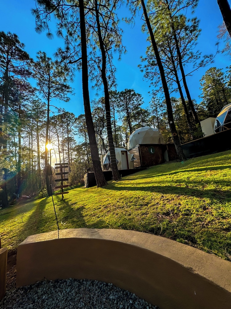 Luahara Glamping Tapalpa – Domo Natural Experience - Jalisco