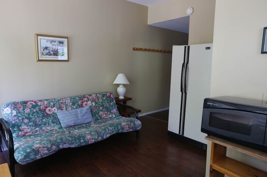 Discover Melody Lodge, Ontario's Best-kept Secret Where Tranquil Nature, Adventure, And Comfort Await. - Kingston