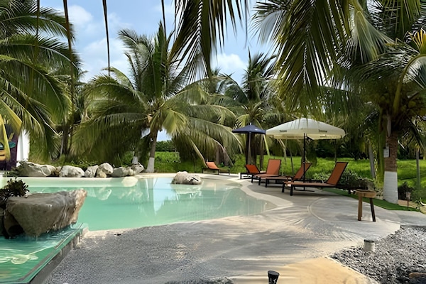 Chalé | Piscina | Piscina exterior