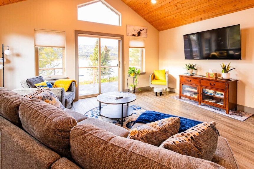 Lakeshore Lodging Luxury Suites - Homer, AK