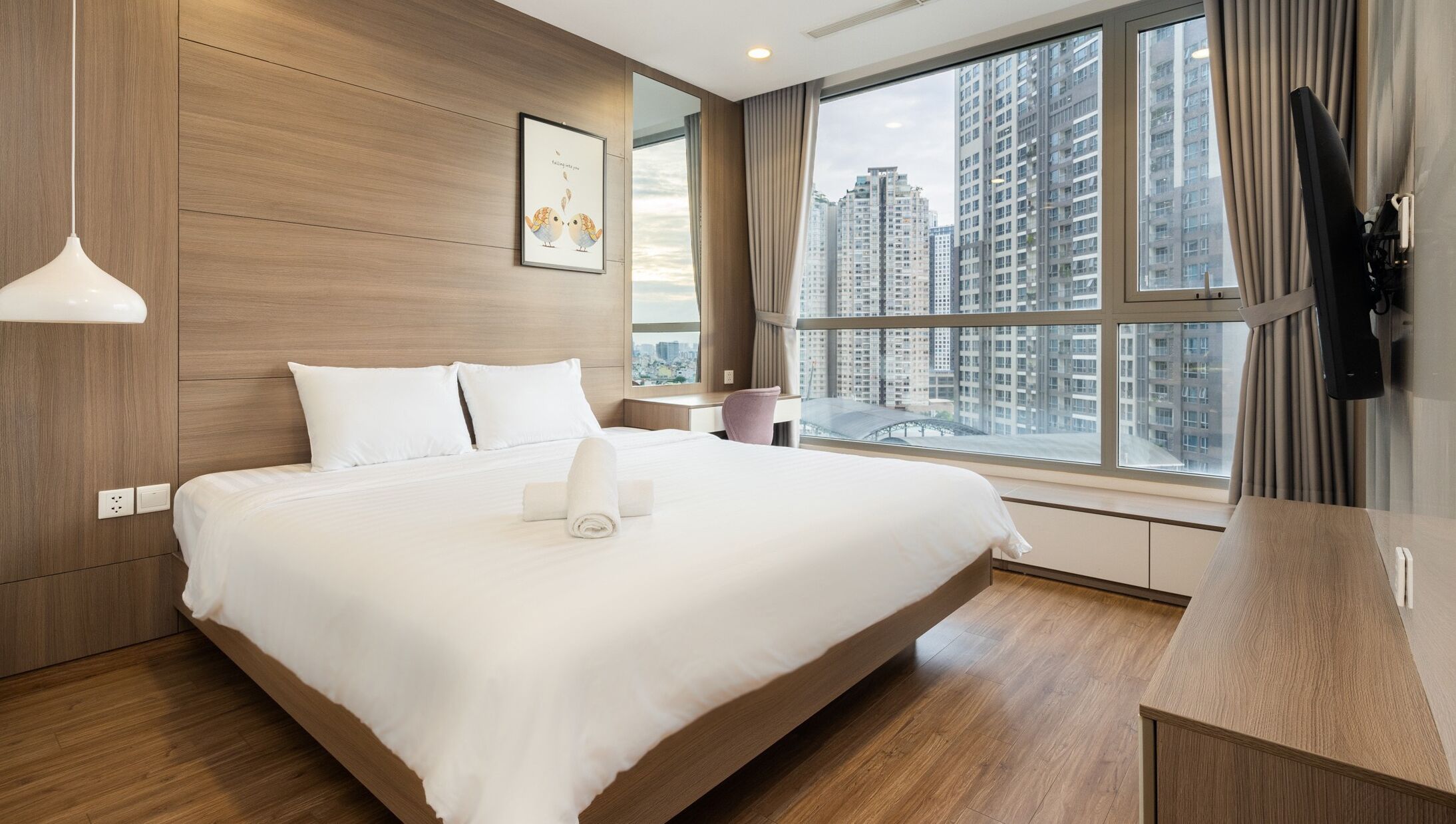 Apartamento urbano, 3 quartos, suíte, vista para a cidade | Roupas de cama premium, edredons de pluma