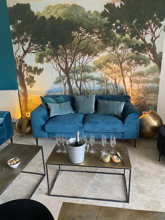 Villa Entre Pinède Et Calanques De Marseille, 6 Chambres, 12 Couchages, Piscine - Calanques de Marseille