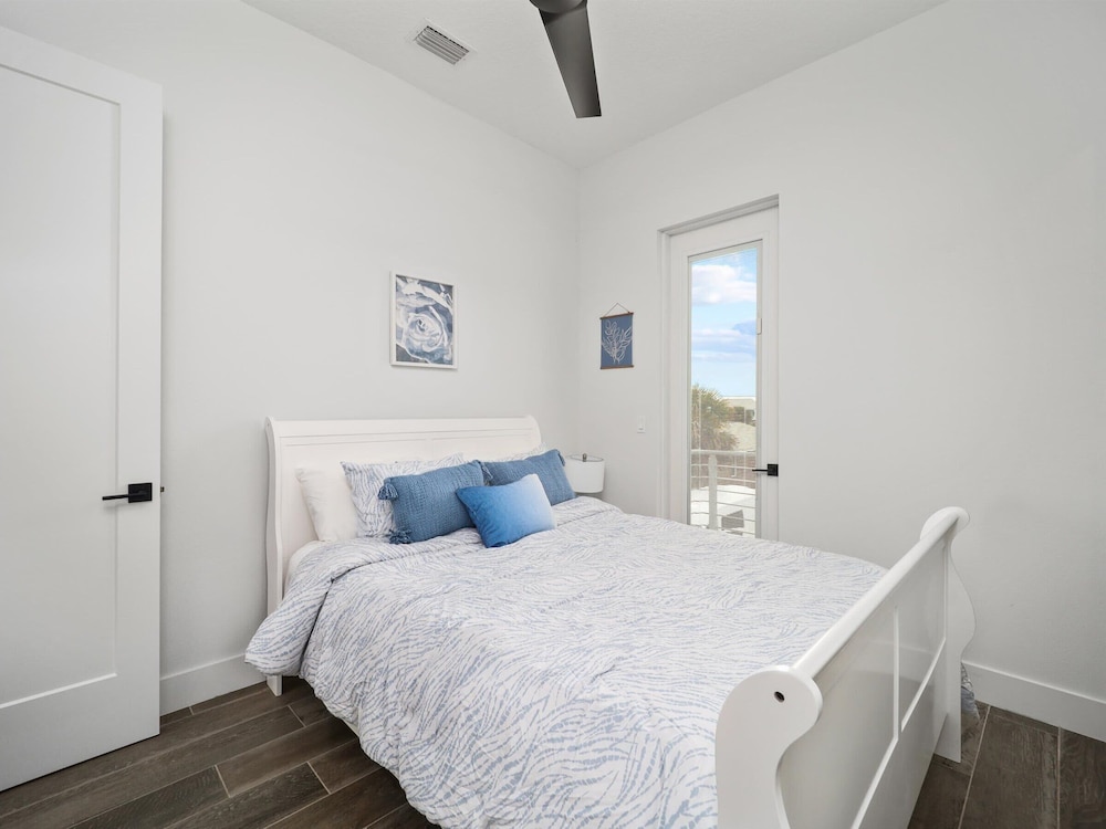 Oceanfront Luxury Apartments In Flagler Beach - Flagler Beach, FL