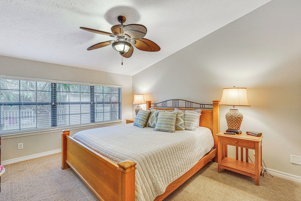 Panama City Beach Townhome W/ Resort Amenities! - Panama City Beach, FL