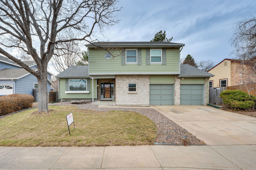 10 Mi To Denver: Pet-friendly Arvada Home W/ Yard! - Broomfield, CO