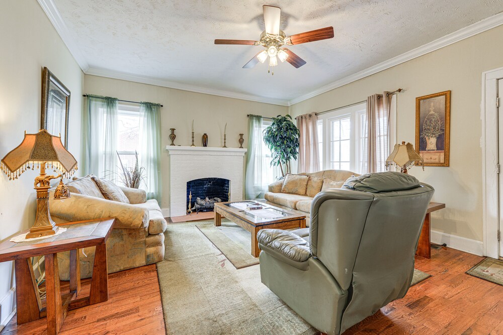 Sanford Vacation Rental ~ 1 Mi To Downtown! - Broadway, NC