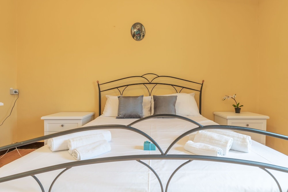 Stunning Private Villa With Private Pool, Wifi, Tv, Patio, Pets Allowed, Panoramic View And Park... - Fano
