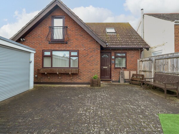 Chickerell House - Weymouth