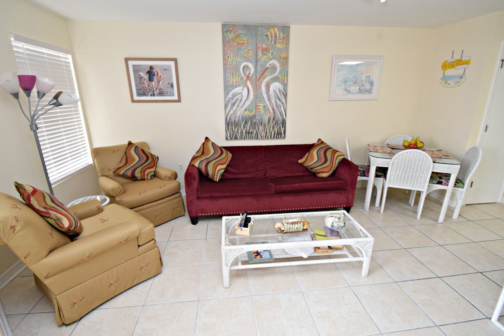 Grand Beach Resort - Gulf Shores, AL