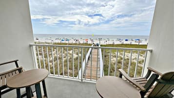 Apartamento em Condomínio Fechado, várias camas, acesso à piscina (Island Shores 255) | Terrenos do alojamento