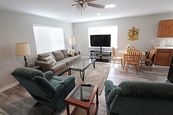 Silver Sands - Alabama Gulf Coast Zoo, Gulf Shores