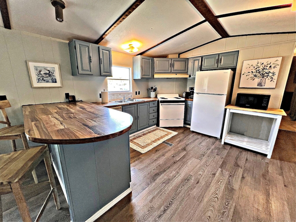 Oakridge Cottage - Orange Beach, AL