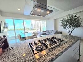 Apartamento panorâmico | Cozinha privada