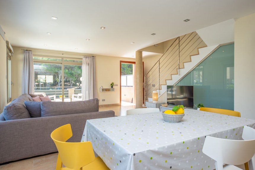 Antonia - Modern Semi-detached House Near The Sea - Free Wi-fi - Can Picafort