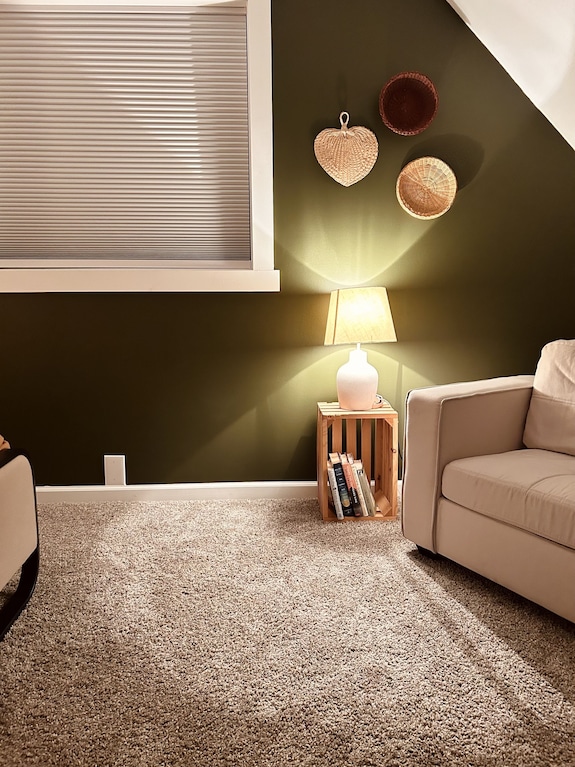 The Trimbelle Cottage: Secluded Riverside Retreat On 7 Acres, With Hot Tub! - Wisconsin