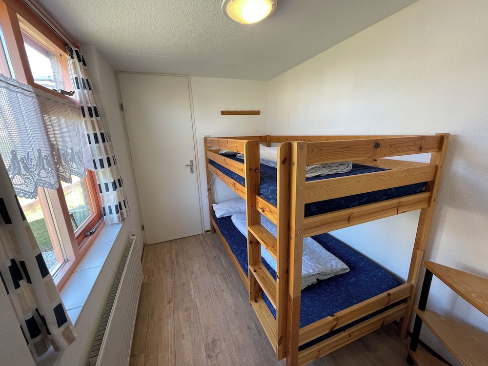 3 Schlafzimmer Unterkunft In Julianadorp Aan Zee - Julianadorp