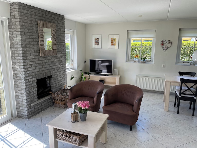 2 Bedroom Accommodation In Julianadorp Aan Zee - Texel