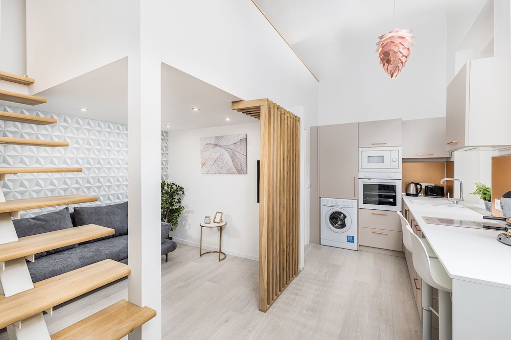 Lovely Apartment By National Museum - Budapest