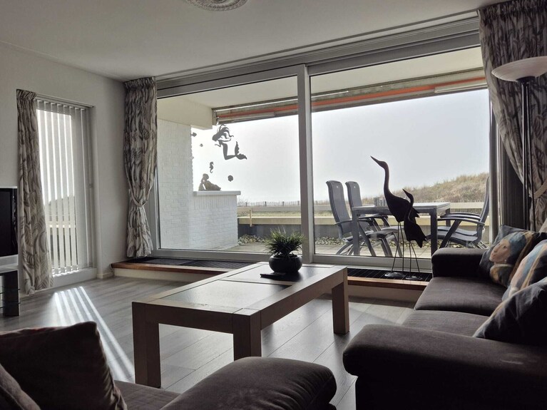 2 Bedroom Accommodation In Egmond Aan Zee - Castricum