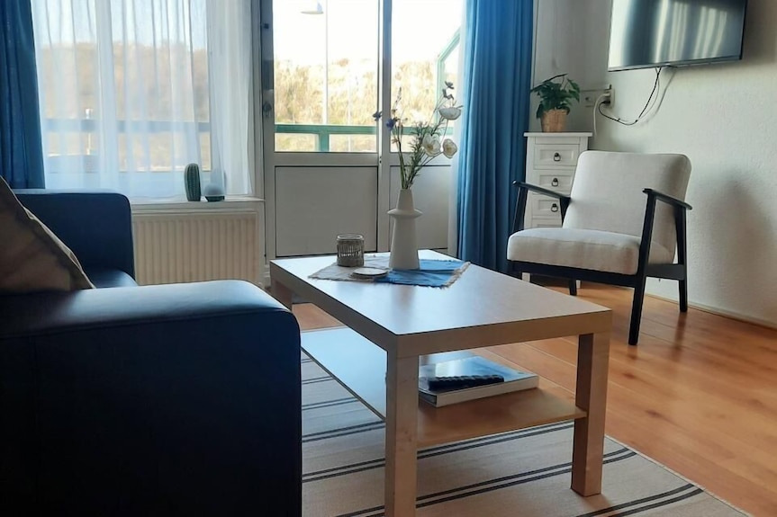 1 Bedroom Accommodation In Egmond Aan Zee - Egmond aan Zee