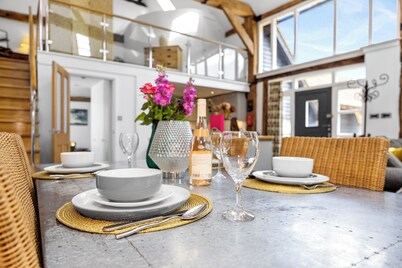 The Barn Stoaches Farm