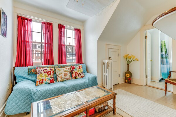 Cozy Niagara Falls Cottage W/ Gas Grill + Patio! - Niagara Falls, NY