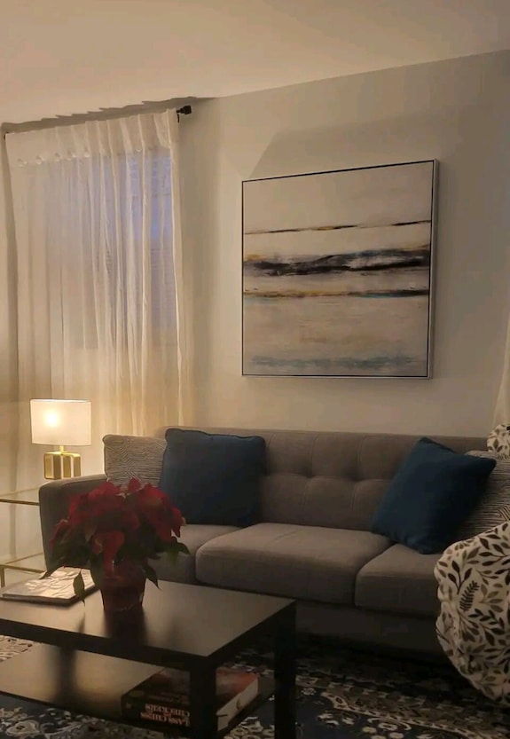 Private Apartment, Not Shared, Super Fast Free Wi-fi - Washington Heights, NY