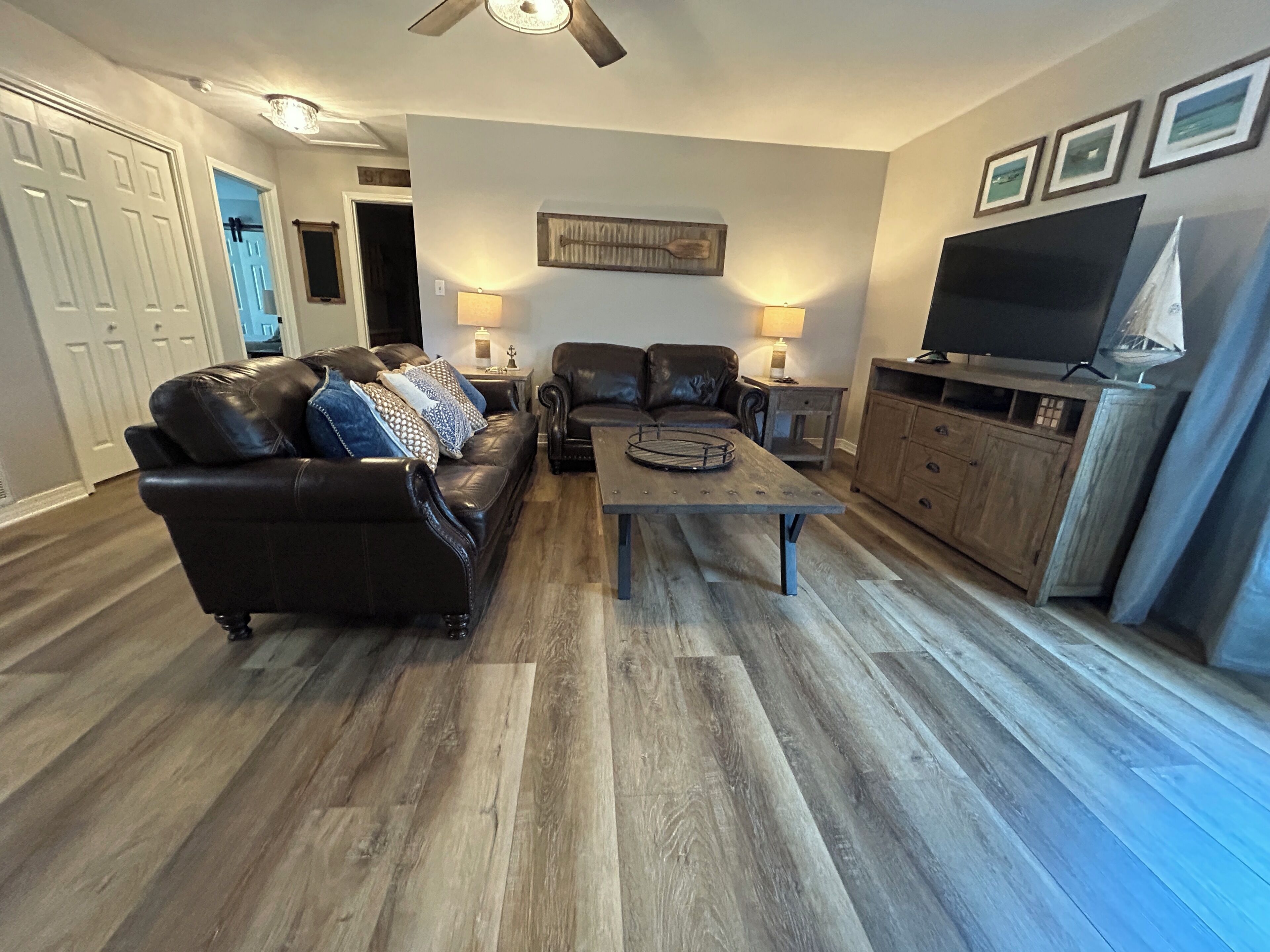 Newly Renovated Home Close To Navarre Beach - Navarre, FL