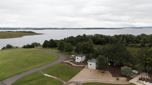 Luxury Waterfront Self-catering Cabins - Fermanagh