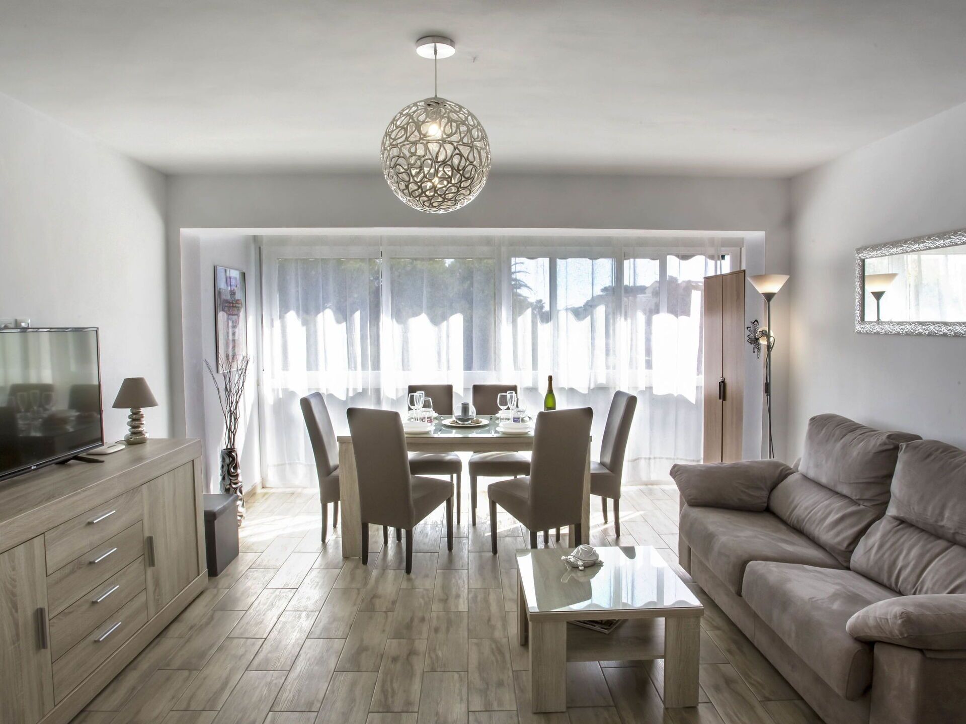 Bonito Apartamento Para 4 Personas Con A/c, Wifi Y Tv - Dénia