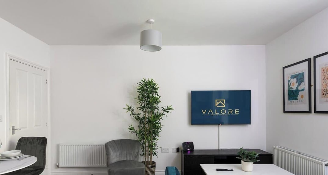 1bed | Smart Tv + Parking | Walk To Shops & Xscape - ミルトン・ケインズ