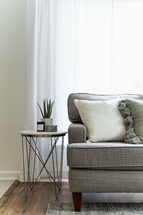 Downtown Plymouth Cozy Bungalow, Centrally-located, Sleeps 6 - Maybury State Park, Northville