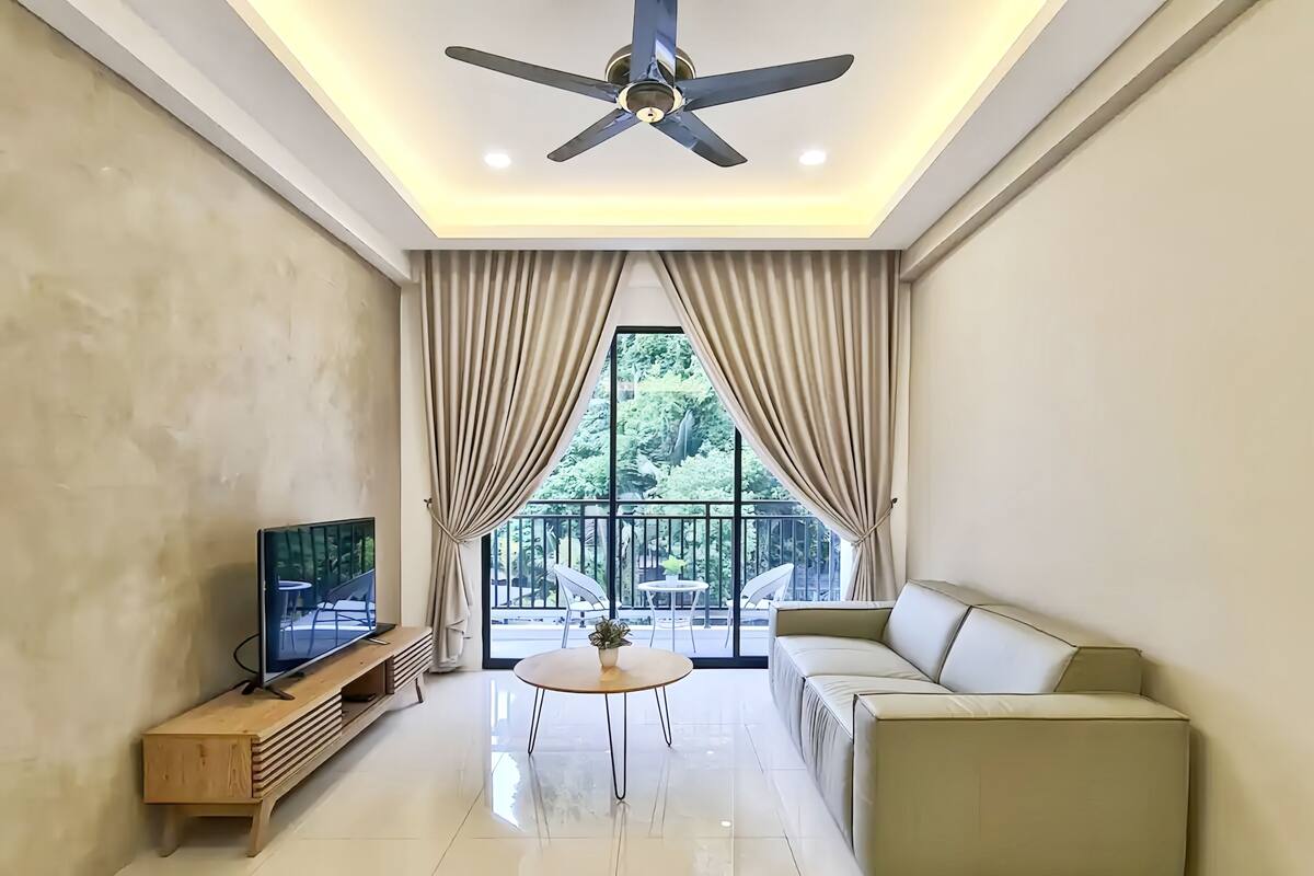 Quarto Superior, 3 quartos, não fumadores | Sala de estar | Televisor LED, ténis de mesa 