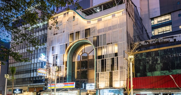 Bobopod Thamrin, Jakarta - Yakarta