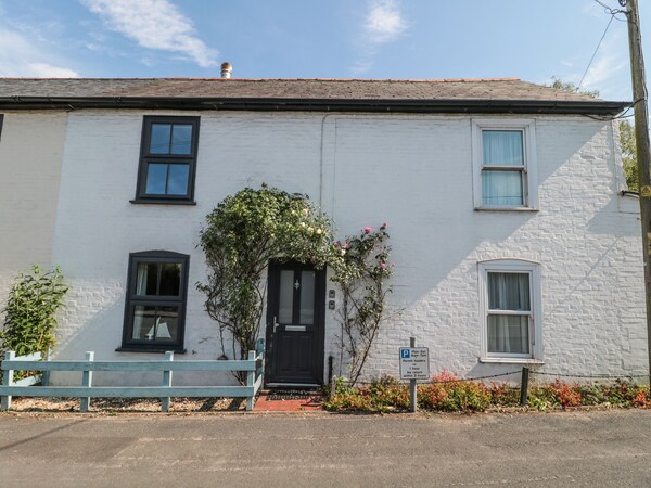 Stones Throw - Lymington