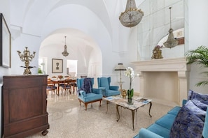 Televisor LED de 26 polegadas com canais digitais