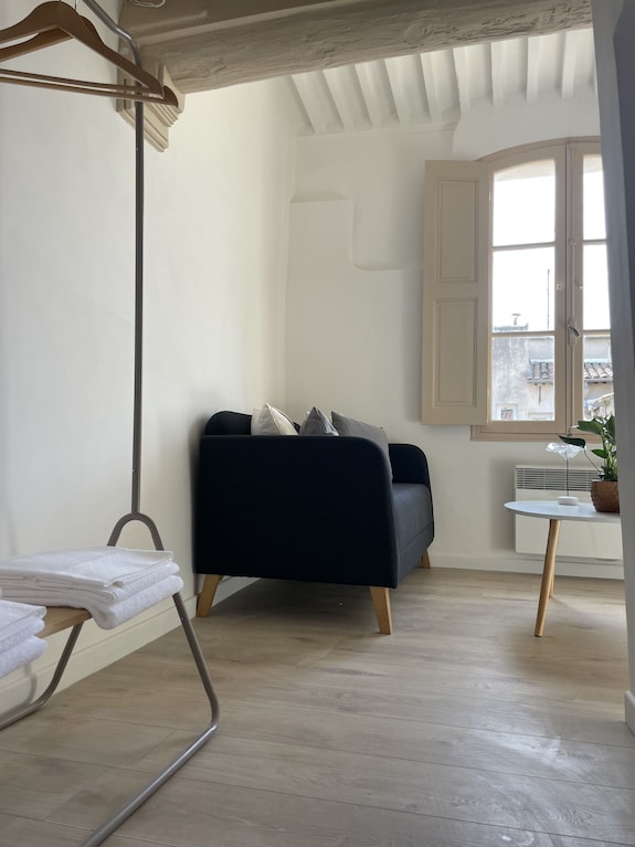 Le Mini - Un Voyage En Provence - Venelles