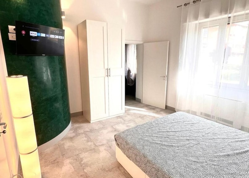 Ubertini House Colore E Charme In Un Bilocale - Arezzo