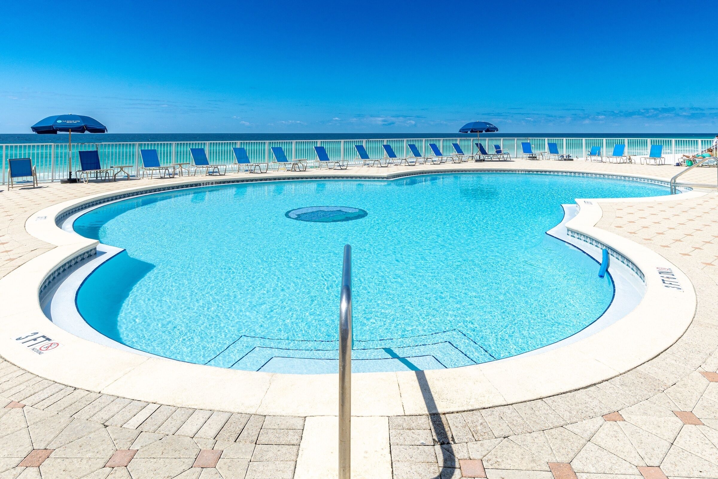 Condo, 1 quarto | Piscina | Piscina aquecida