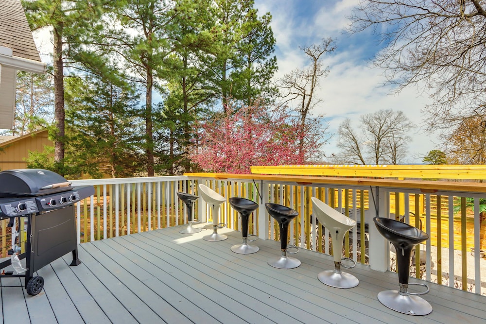 'Holiday Island Fairway Estate' W/ Hot Tub - Natural Bridge, Cassville